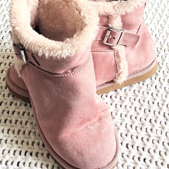 Floopi | Shoes | Floopi Mia Classic Midcalf Cut Boot | Poshmark